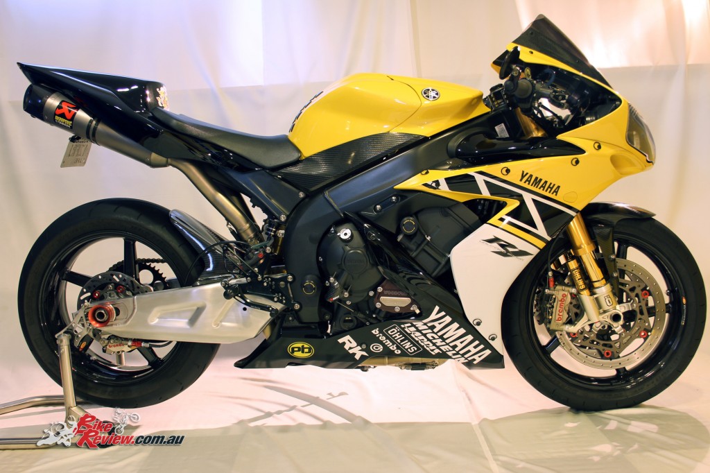 Custom-YZF-R1-Unlimited-BikeReview-(11) - Bike Review