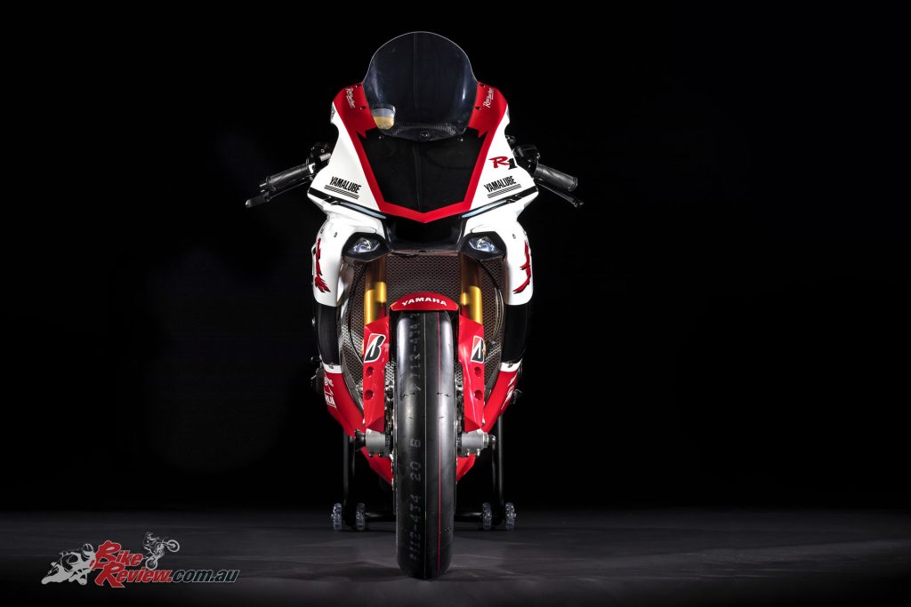 2019-Yamaha-YZF-R1-GYTR-YZF1000R1_EU-14 - Bike Review